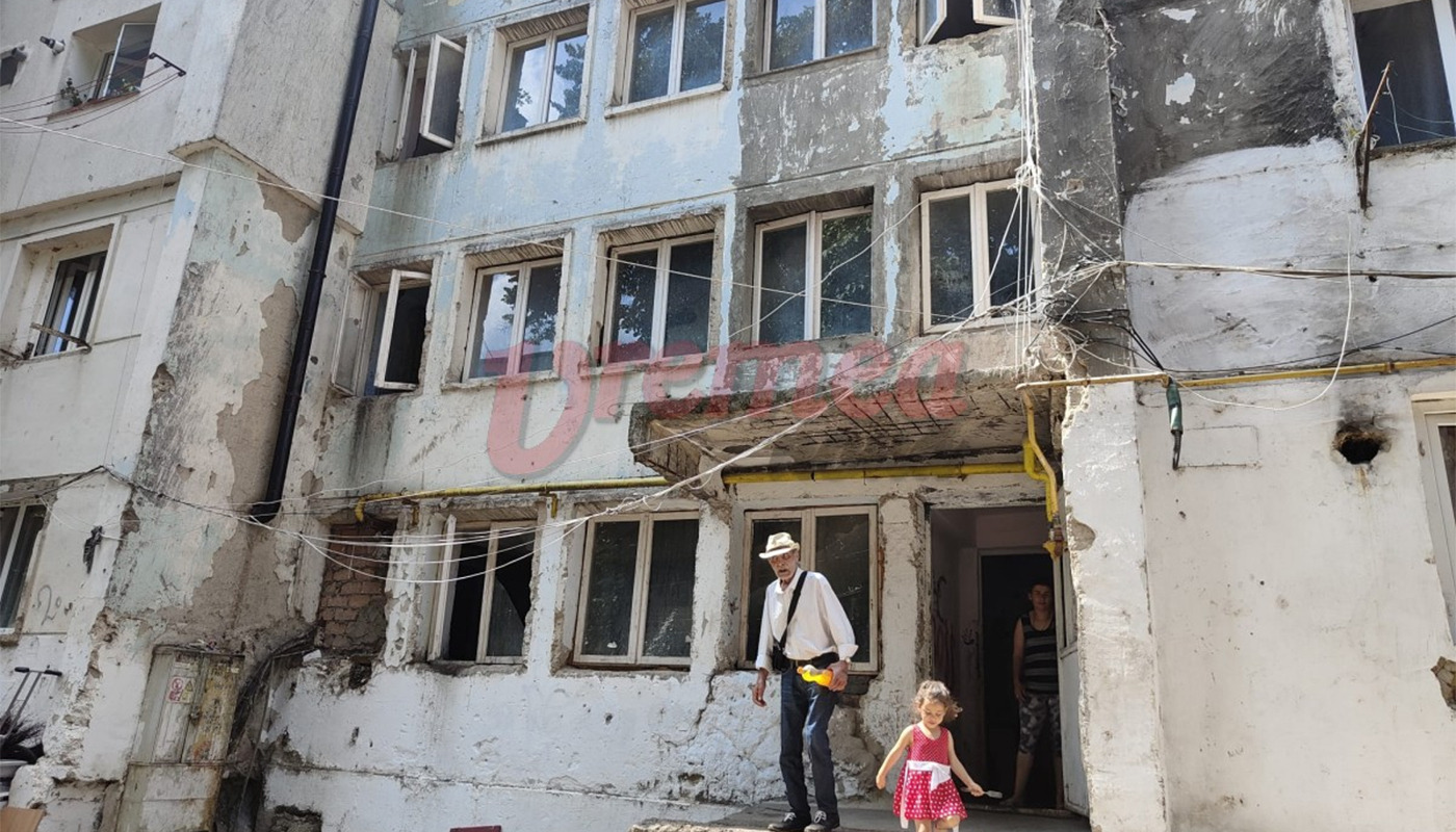 Mai rău ca în Ferentari! În ce condiții trăiesc locatarii unui bloc din ...