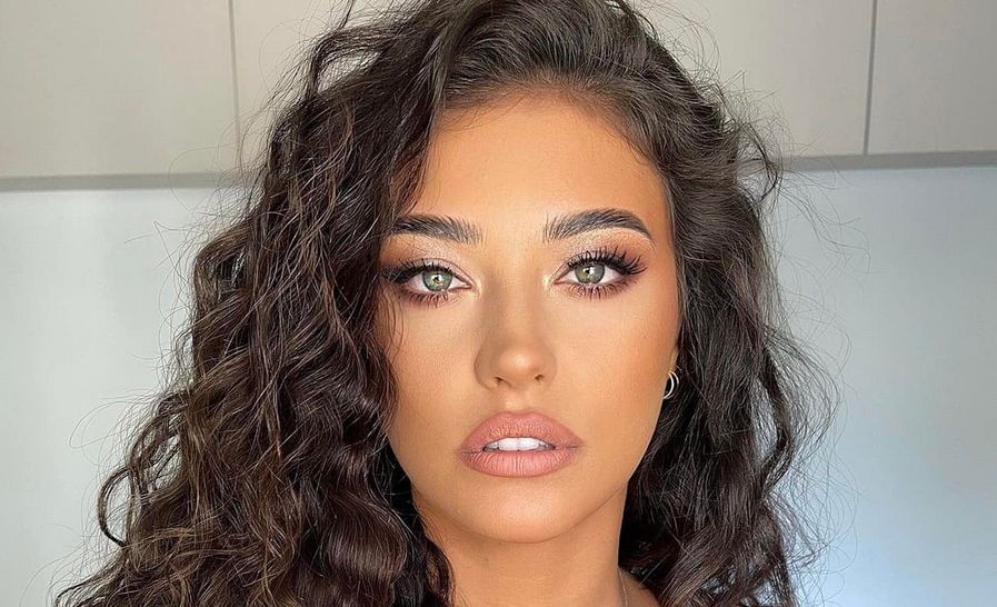 Antonia se confesează