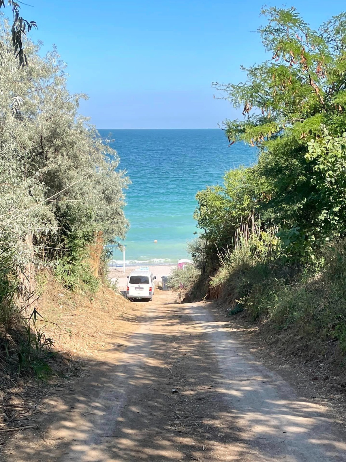 Ce a pățit o turistă pe o plajă din Năvodari, într-un moment de ...