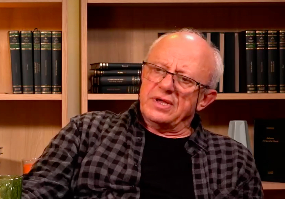 Actorul și regizorul Mihai Mălaimare se retrage