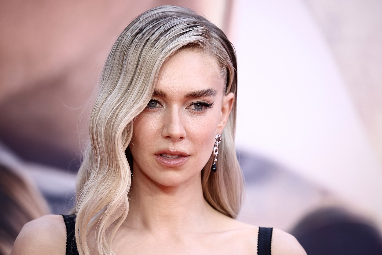 Vanessa Kirby a fost pălmuită de Joaquin Phoenix