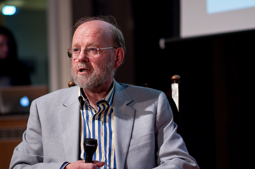 A murit britanicul Ian Wilmut, cel care a creat oaia Dolly, primul ...