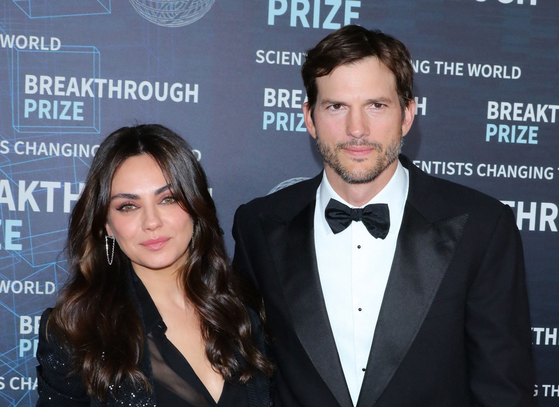 Ashton Kutcher și Mila Kunis, scrisori de susținere a lui Danny Masterson