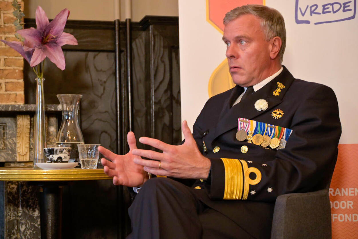 LIVE UPDATE | Ziua 588 de război: Amiralul Rob Bauer avertizează că s-a ...