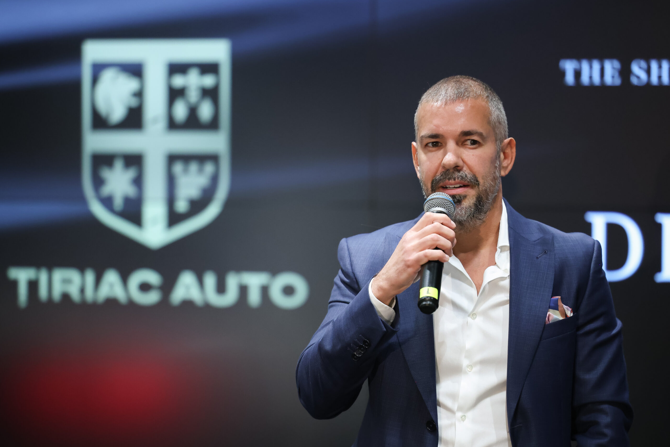 Țiriac Auto a deshis porţile showroomului Mercedes-Benz București ...