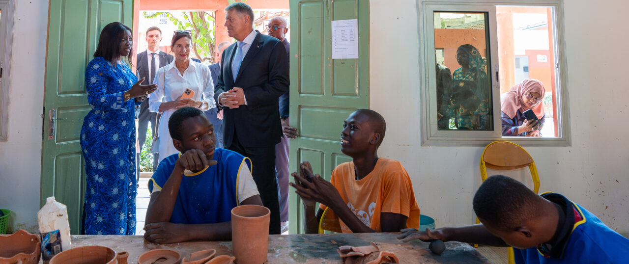 Vizita istorică a președintelui Klaus Iohannis în Senegal. Ziua de joi ...