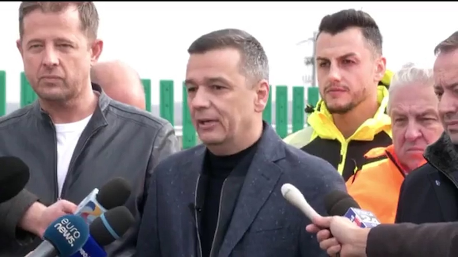 VIDEO | Sorin Grindeanu, verificări pe Autostrada A0 Nord: Din aproape 20 de km gata pot fi ...