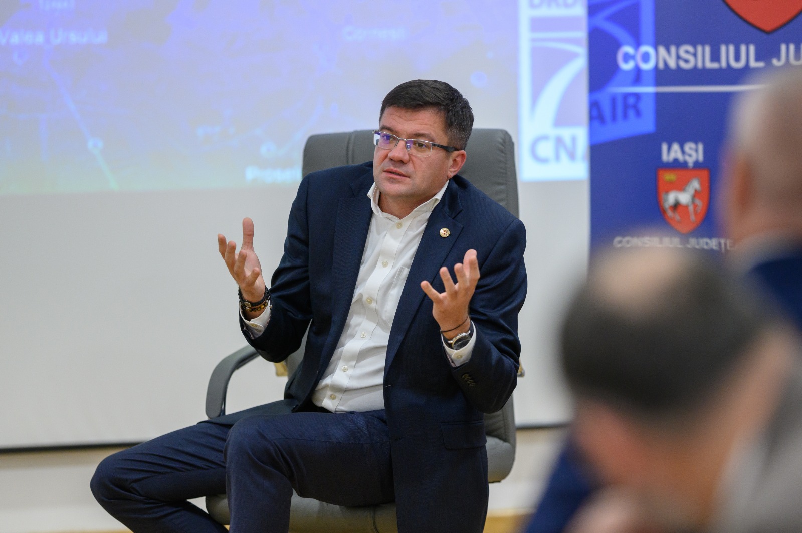 Costel Alexe și povestea SMS-urilor dubioase trimise de pe telefonul ...