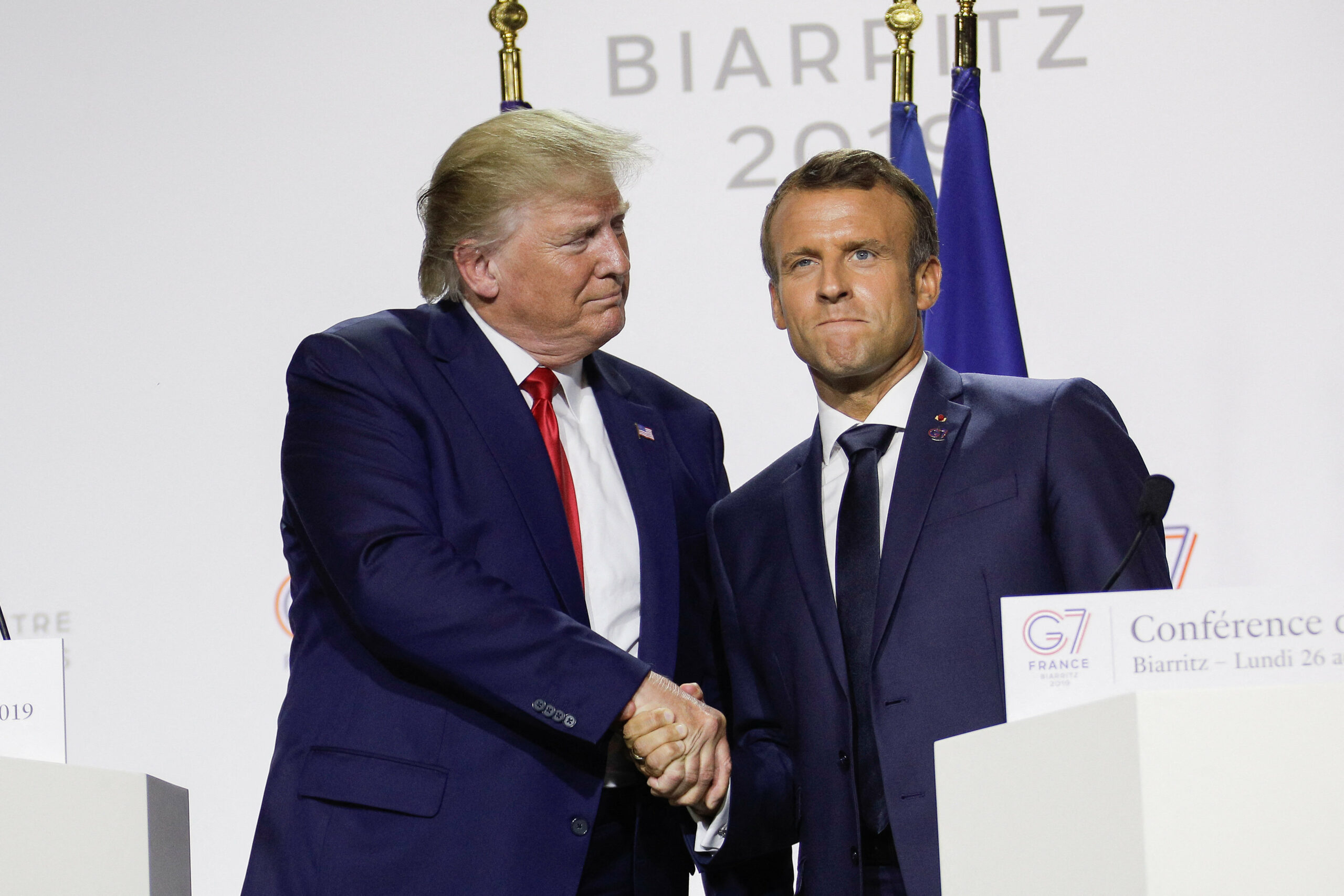 VIDEO | „No, no, no, Donald!” / Trump îl imită pe Macron în campania ...