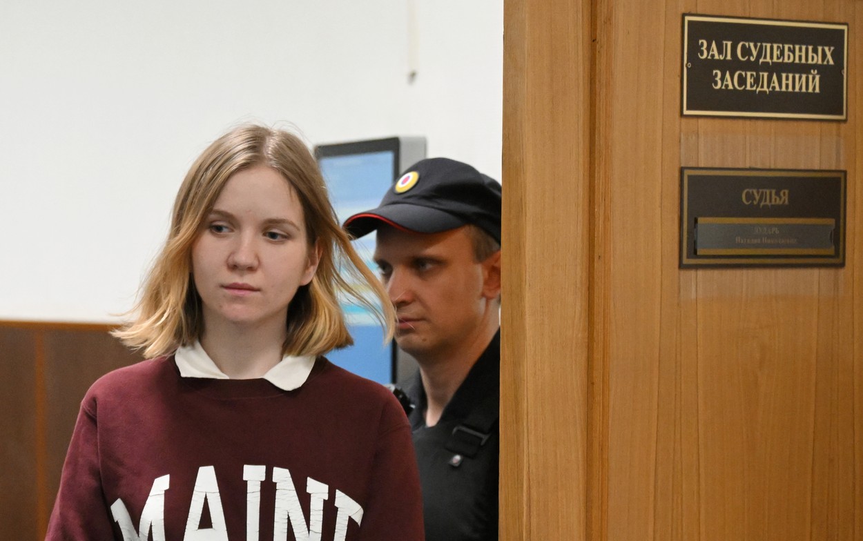 Procurorii ruși cer 28 de ani de închisoare pentru Daria Trepova ...