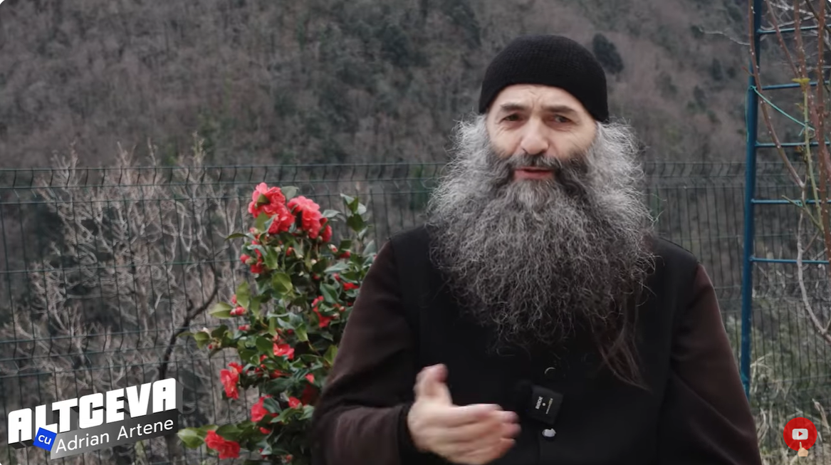 Părintele Pimen Vlad: „Dumnezeu ne-a dat viața ca să o trăim frumos și ...