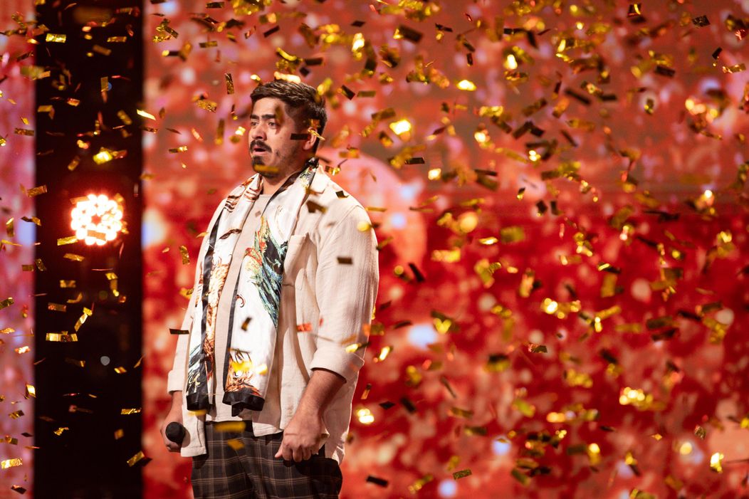 Povestea lui Barica Emanuel, tânărul care a luat „Golden Buzz”