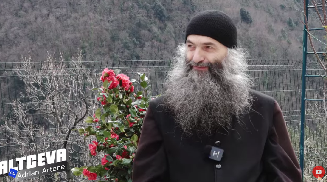 VIDEO | Părintele Pimen, invitat la Altceva: ”Ajungi să nu-ți mai fie ...