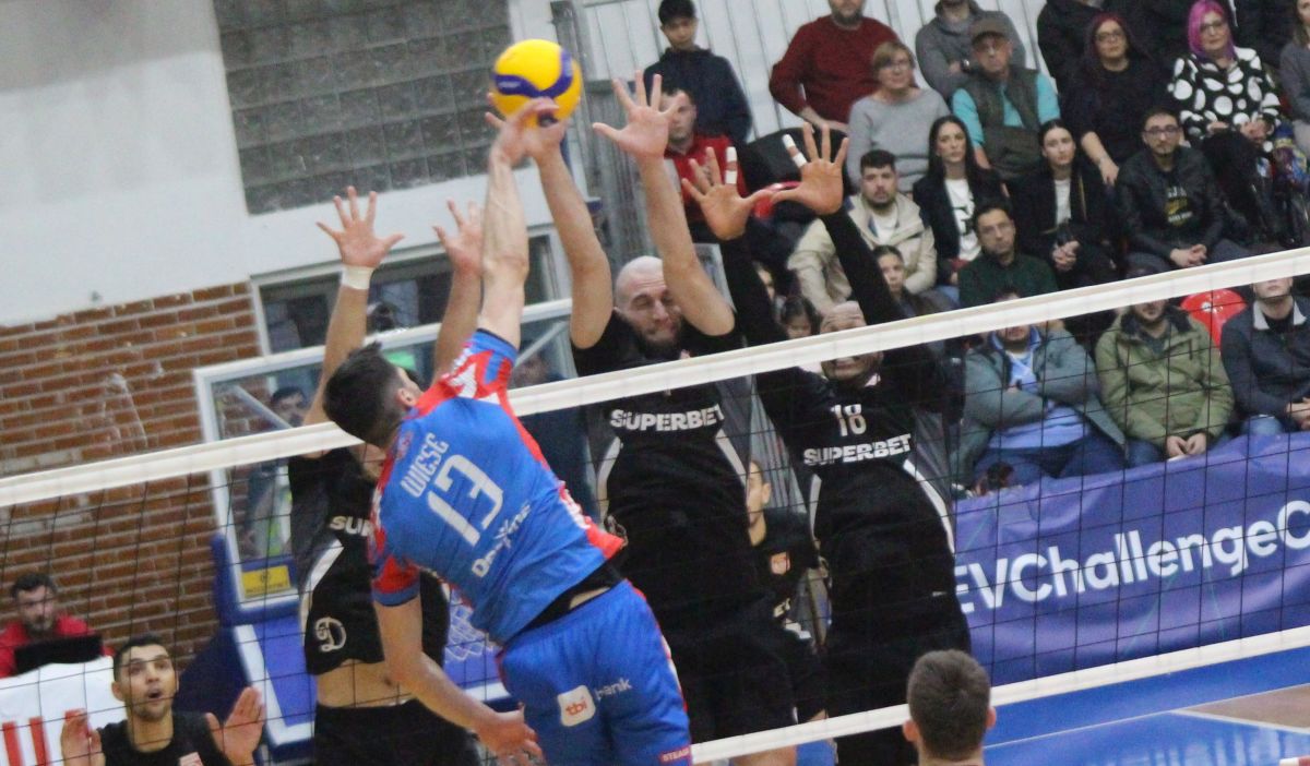 Steaua, Dinamo, Rapid si Galați luptă pentru trofeu. Programul ...