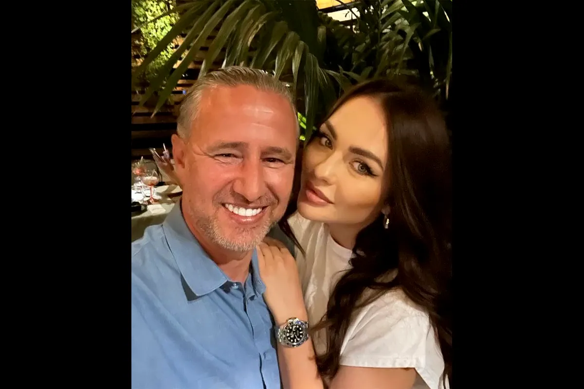 Primele imagini cu bebelușul lui Laurențiu Reghecampf și al Corinei Caciuc