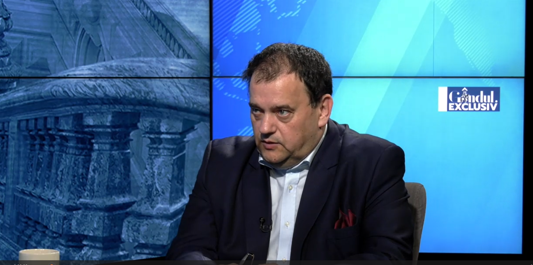 Analistul H.D.Hartmann: Mircea GEOANĂ creează o linie de confuzie. El ...