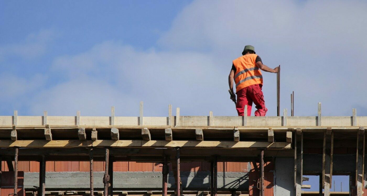 Gest EXTREM al unui zidar din Italia, nemulțumit că nu și-a primit salariul