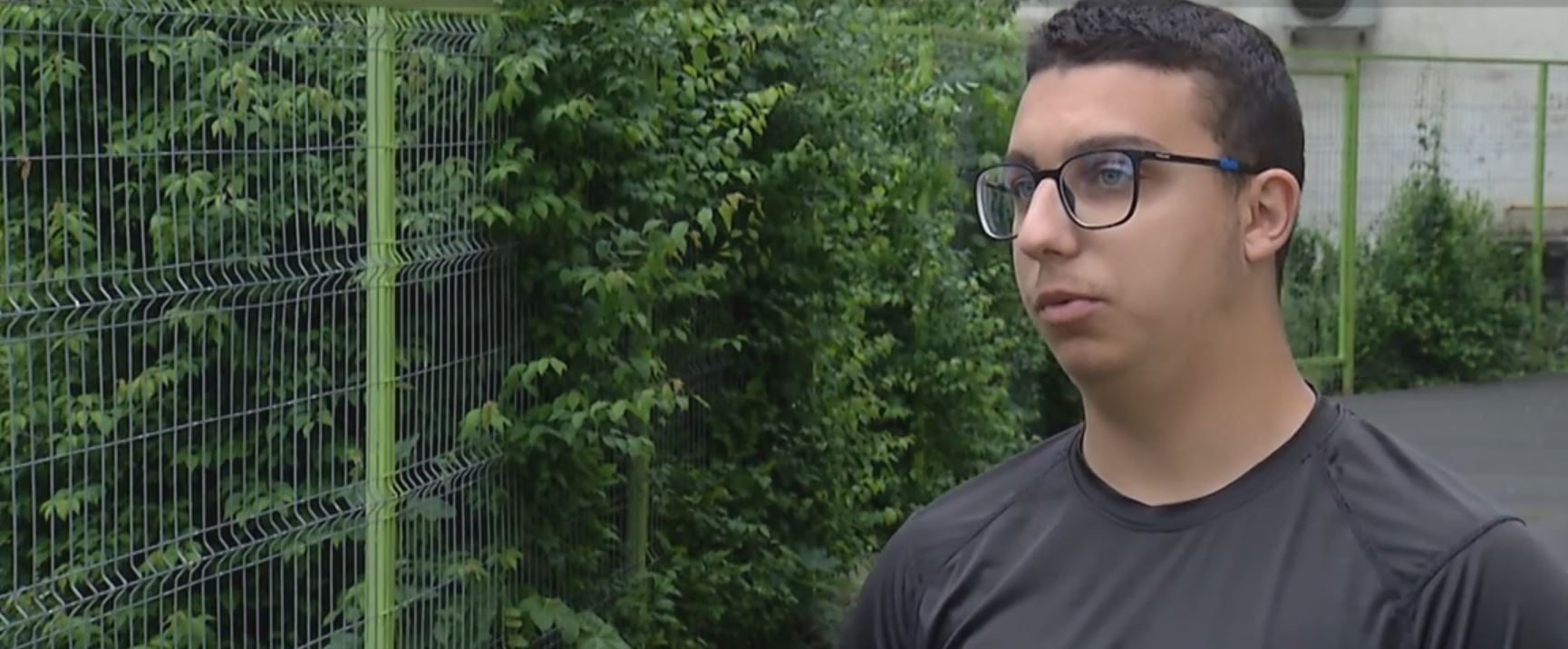 Silviu, un tânăr care a trecut la limită examenul de intrare în Armată ...