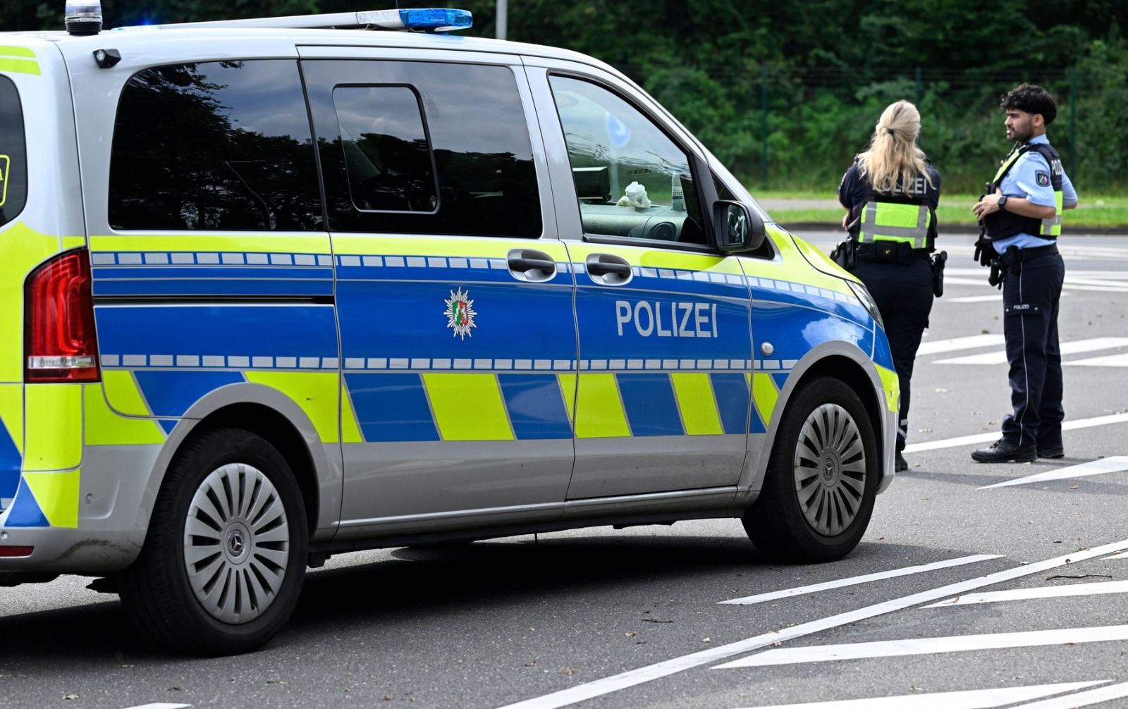 Panică în gara din Hamburg: călătorii, evacuați de pe peron din cauza ...
