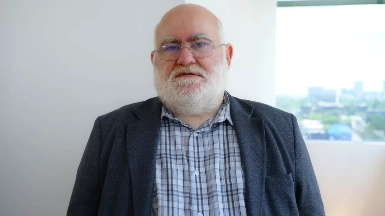 Rectorul SNSPA, Remus Pricopie: „Am SEMNAT dispoziția de desfacere a ...