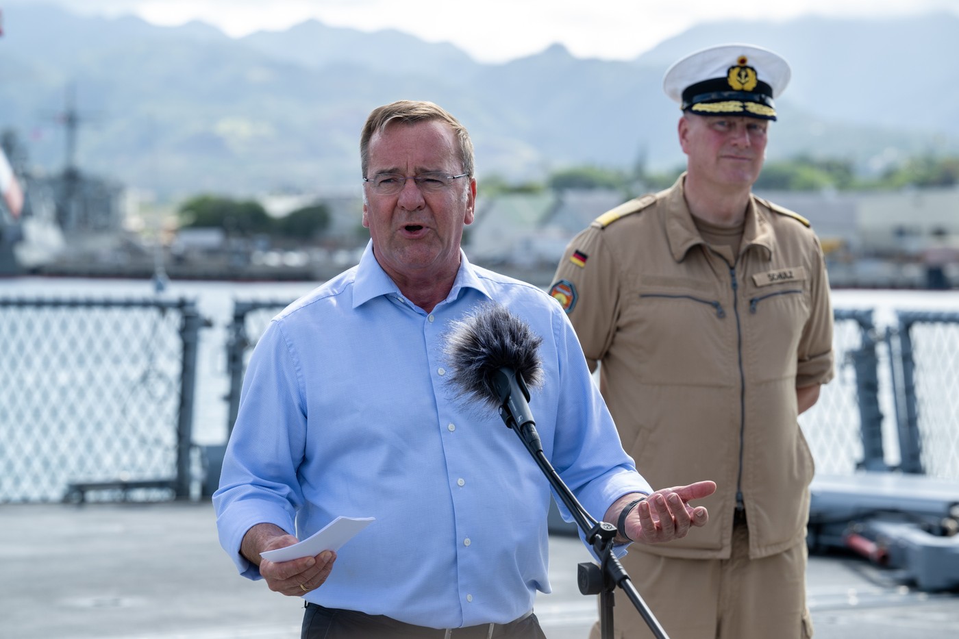 Ministrul GERMAN al Apărării: Membrii NATO trebuie să aloce mai mult de ...