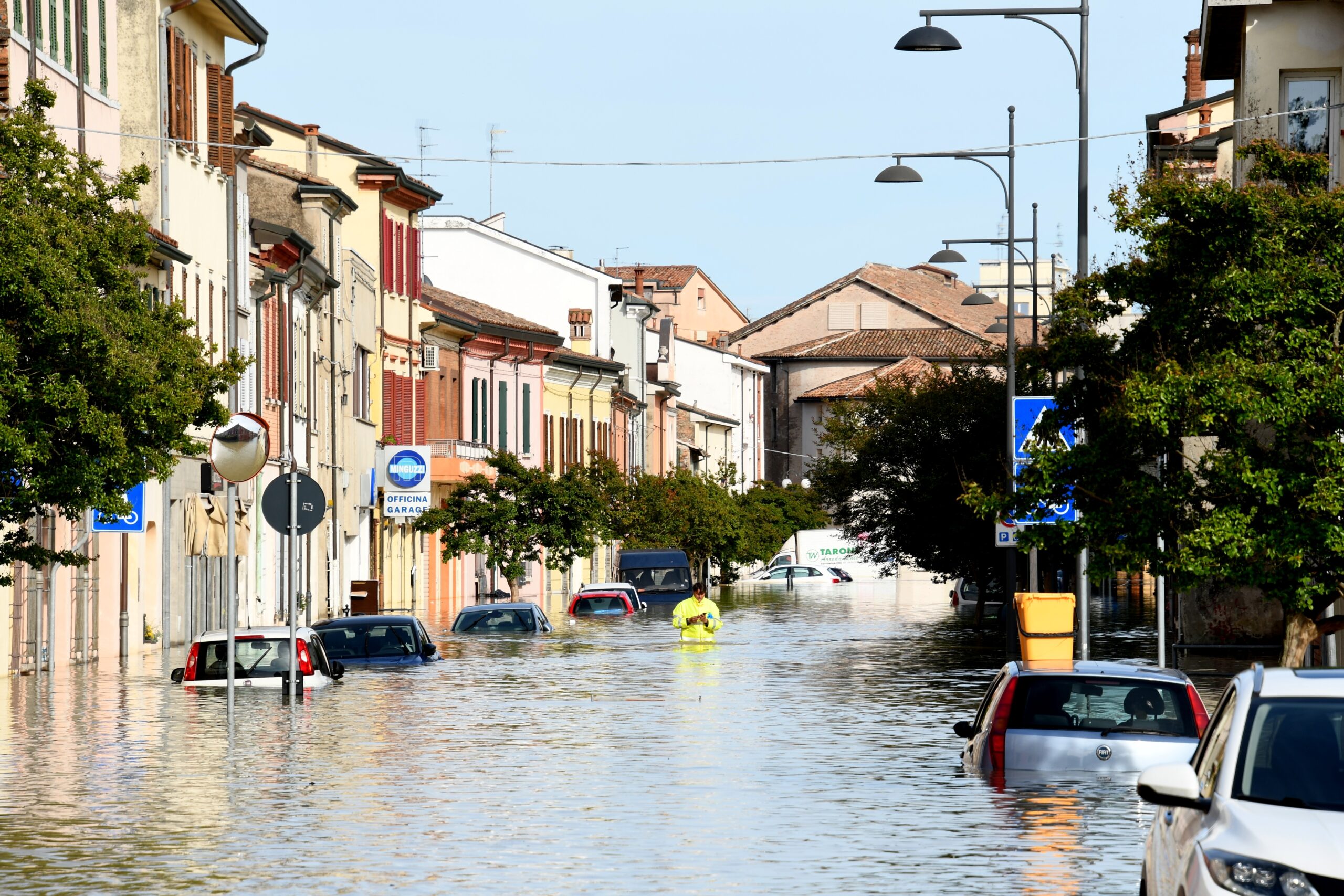 Furtuna Boris continuă să provoace INUNDAȚII devastatoare în Italia ...