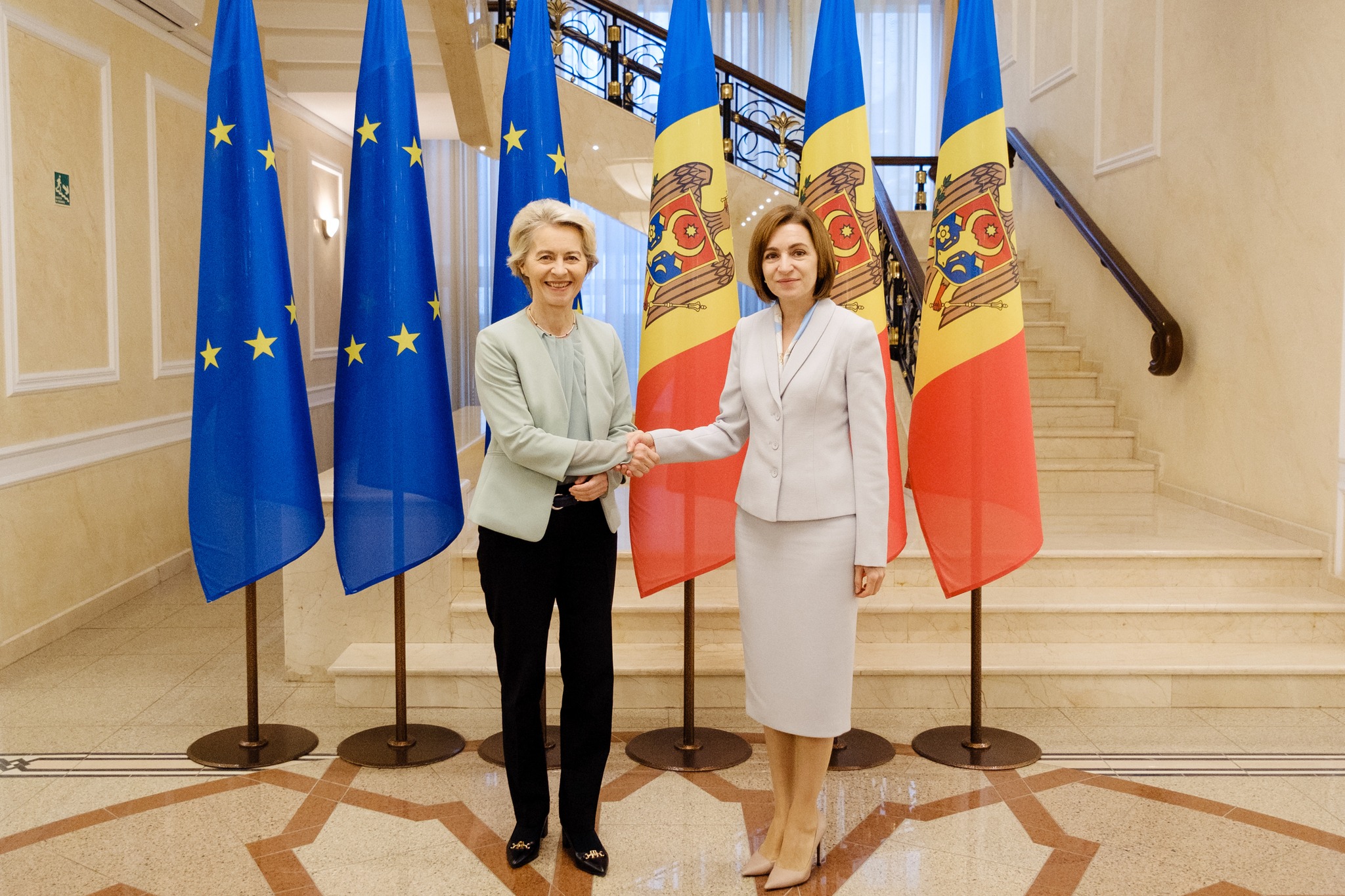 Ursula von der Leyen i-a îndemnat pe moldoveni să voteze la ...