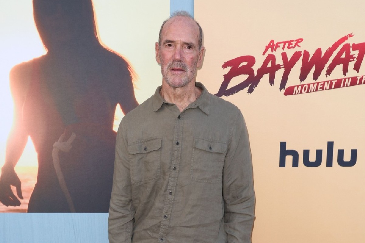 Starul din Baywatch, Michael Newman, a murit, la 68 de ani, în urma ...