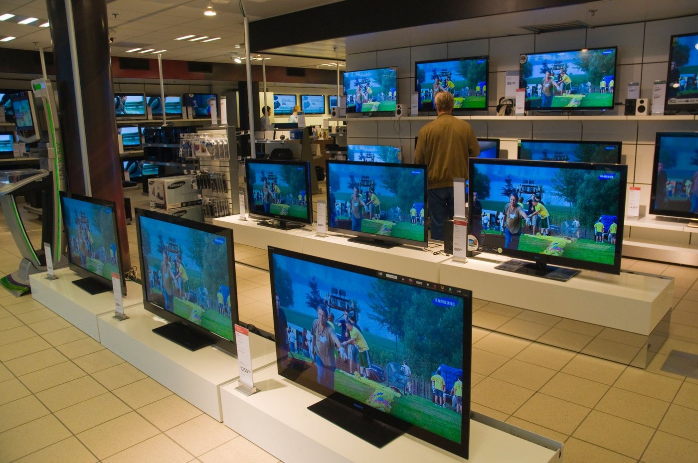 Un bărbat din Alba Iulia este cercetat după ce a PLĂTIT doar 4 lei pe ...