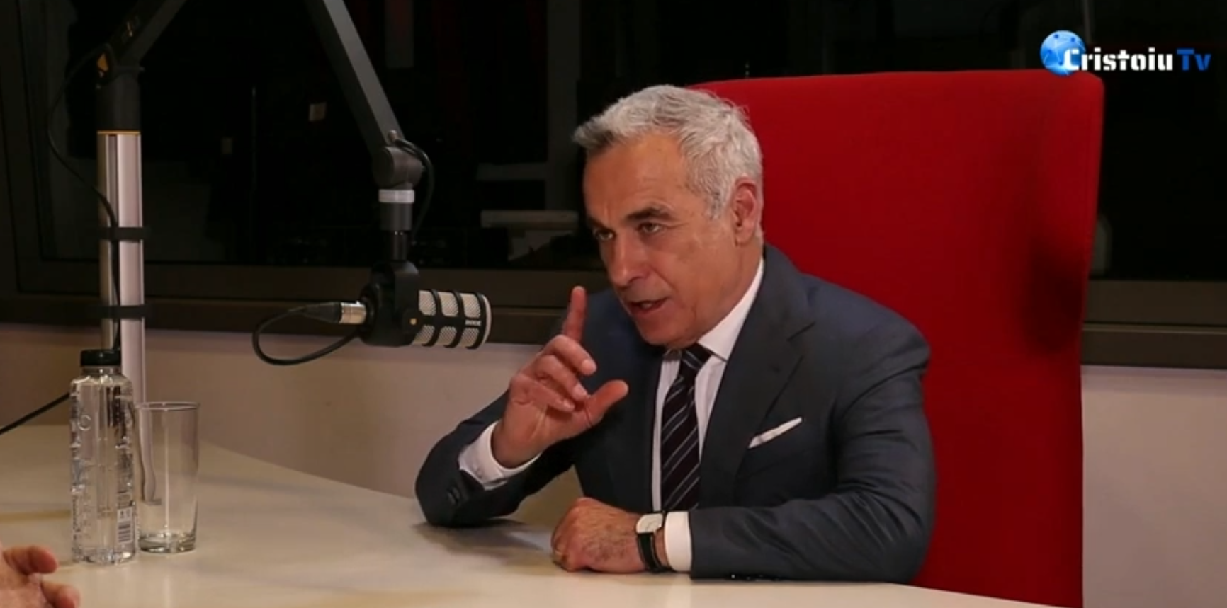 Călin Georgescu, despre Robert Kennedy Jr: Este o schimbare rapidă și ...