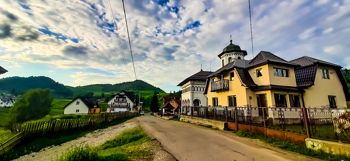 Localitatea din România, unde se găsește cel mai curat aer. O zonă ...
