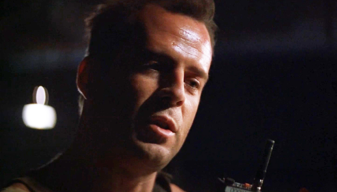 Bruce WILLIS, prima apariție în fața fanilor, după mult timp. Actorul ...