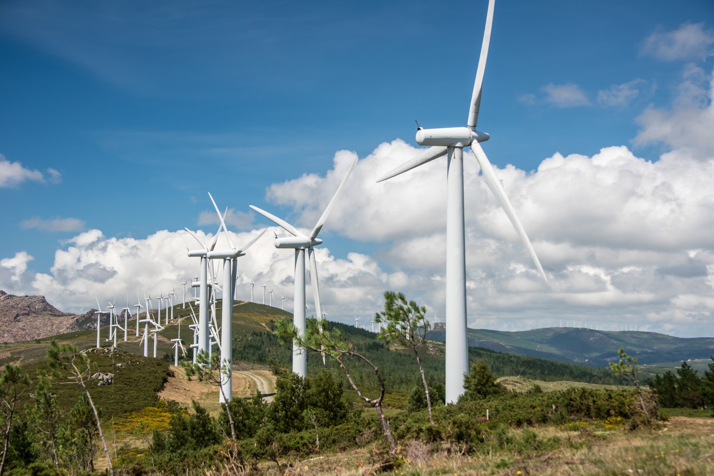 Producția de electricitate din EOLIENE a scăzut dramatic în Europa ...