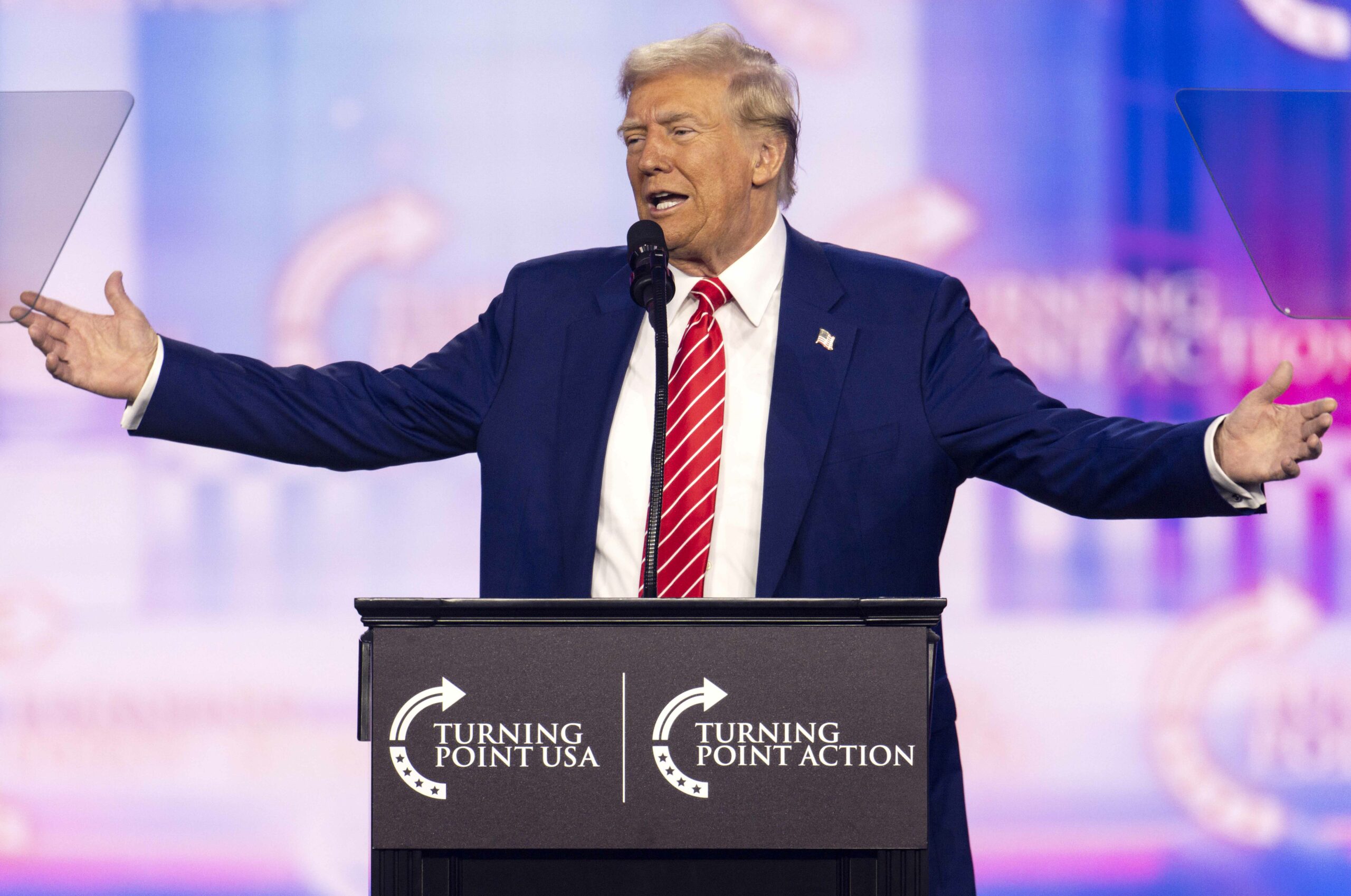 ÎNVESTIRE DONALD TRUMP. Declarații dure din partea noului președinte al ...