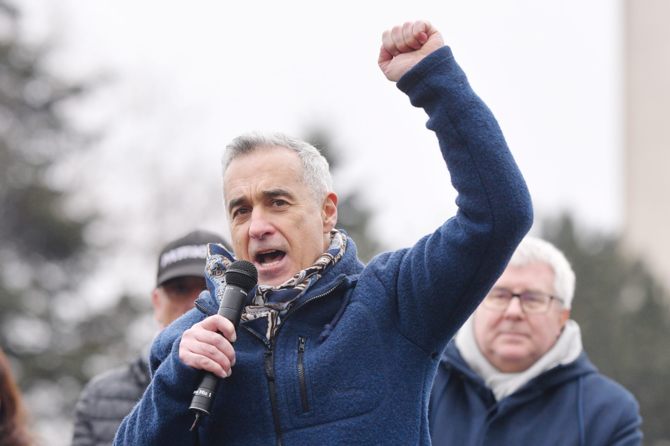 Călin Georgescu: Știm ce înseamnă acum STATUL PARALEL. Nouă judecători ...