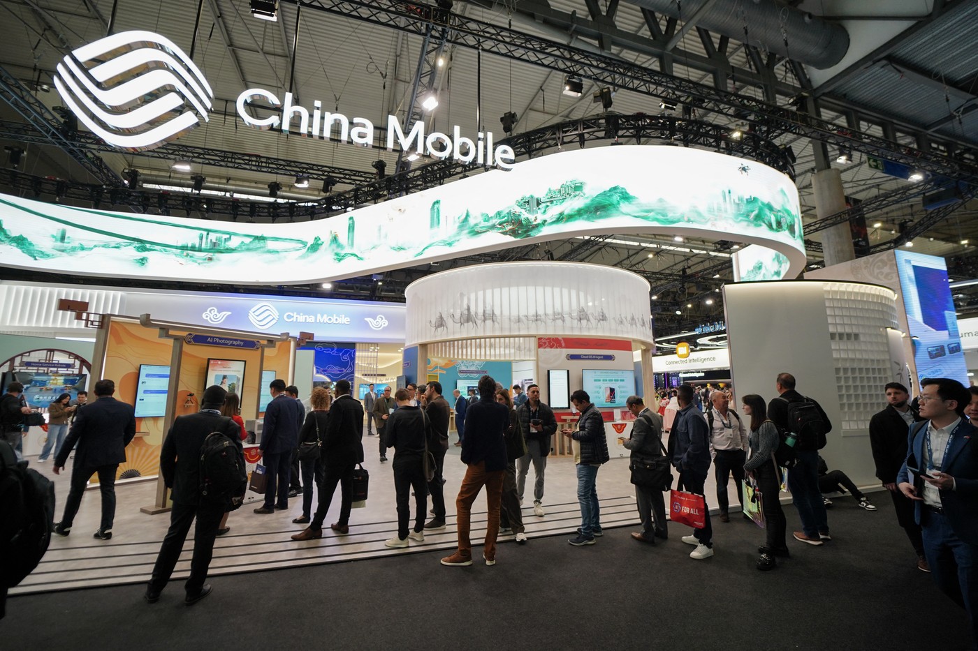 Financial Times: China ia în considerare un program de subvenții pentru ...