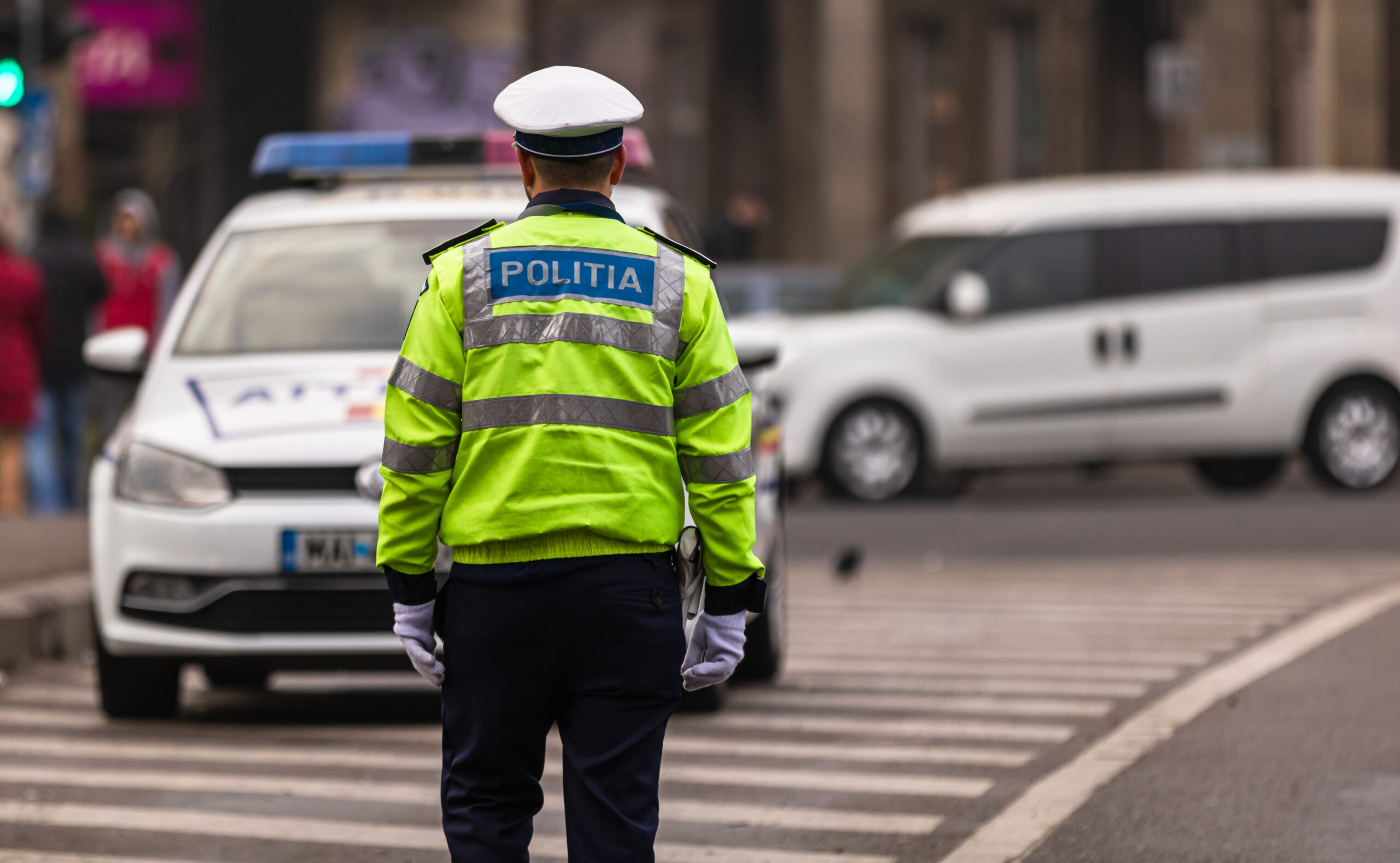 Codul Rutier 2025 | Ce riscă șoferul care refuză să semneze procesele ...