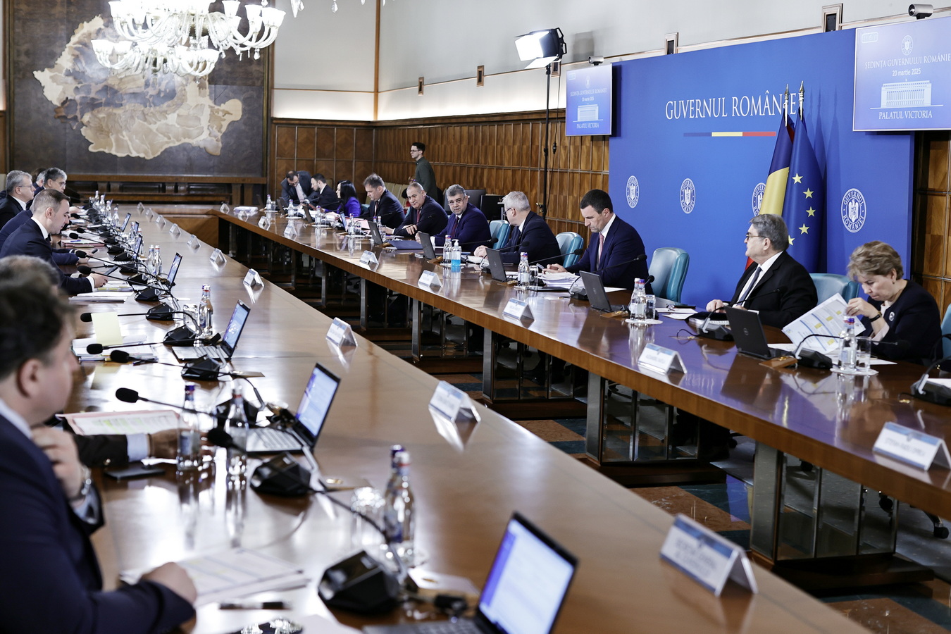 Guvernul a adoptat în ședință extraordinară OUG pentru guvernanța ...