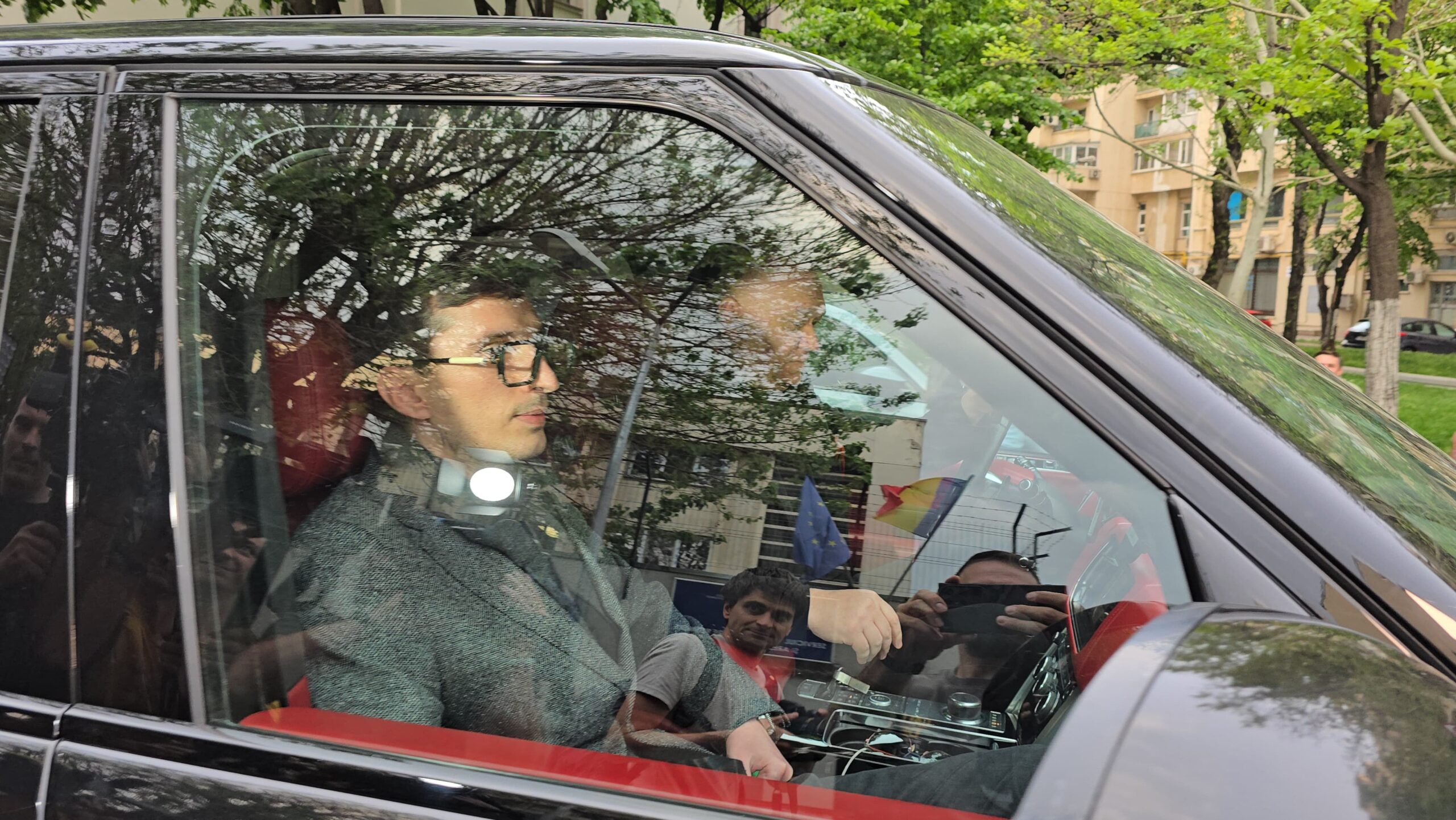 Bogdan Peșchir, cunoscut ca BogPR, a fost eliberat după ce instanța i-a ...