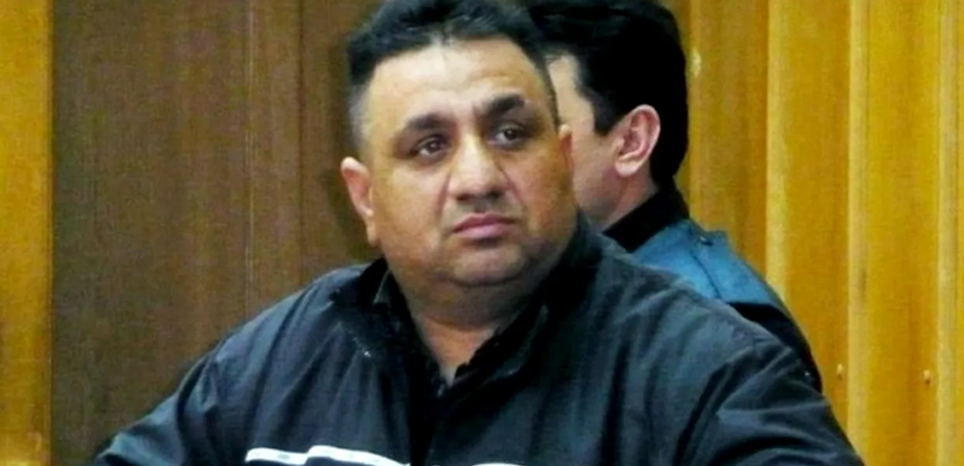 Bercea Mondialu şi 3 membri ai familiei sale, arestaţi preventiv pentru ...