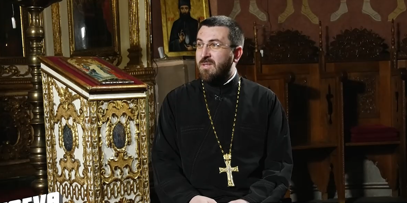 Părintele Victor Lucian Georgescu explică bucuria Învierii ...