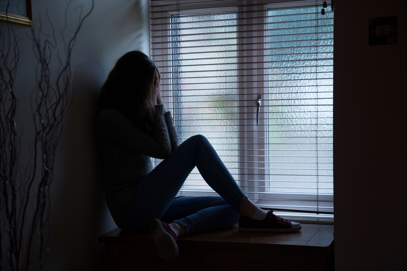 O româncă stabilită în Italia, snopită în bătaie, într-un loc public ...