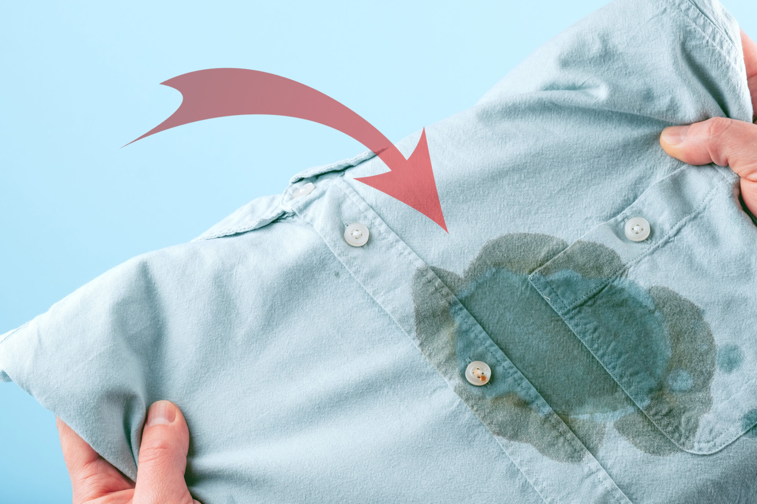 Trucul eficient pentru a îndepărta petele de ulei de pe haine. Ai ...