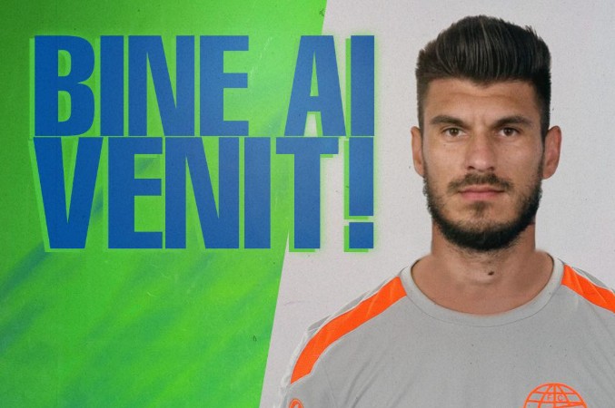 Ultima clasată din Superliga l-a transferat pe fotbalistul parior care ...