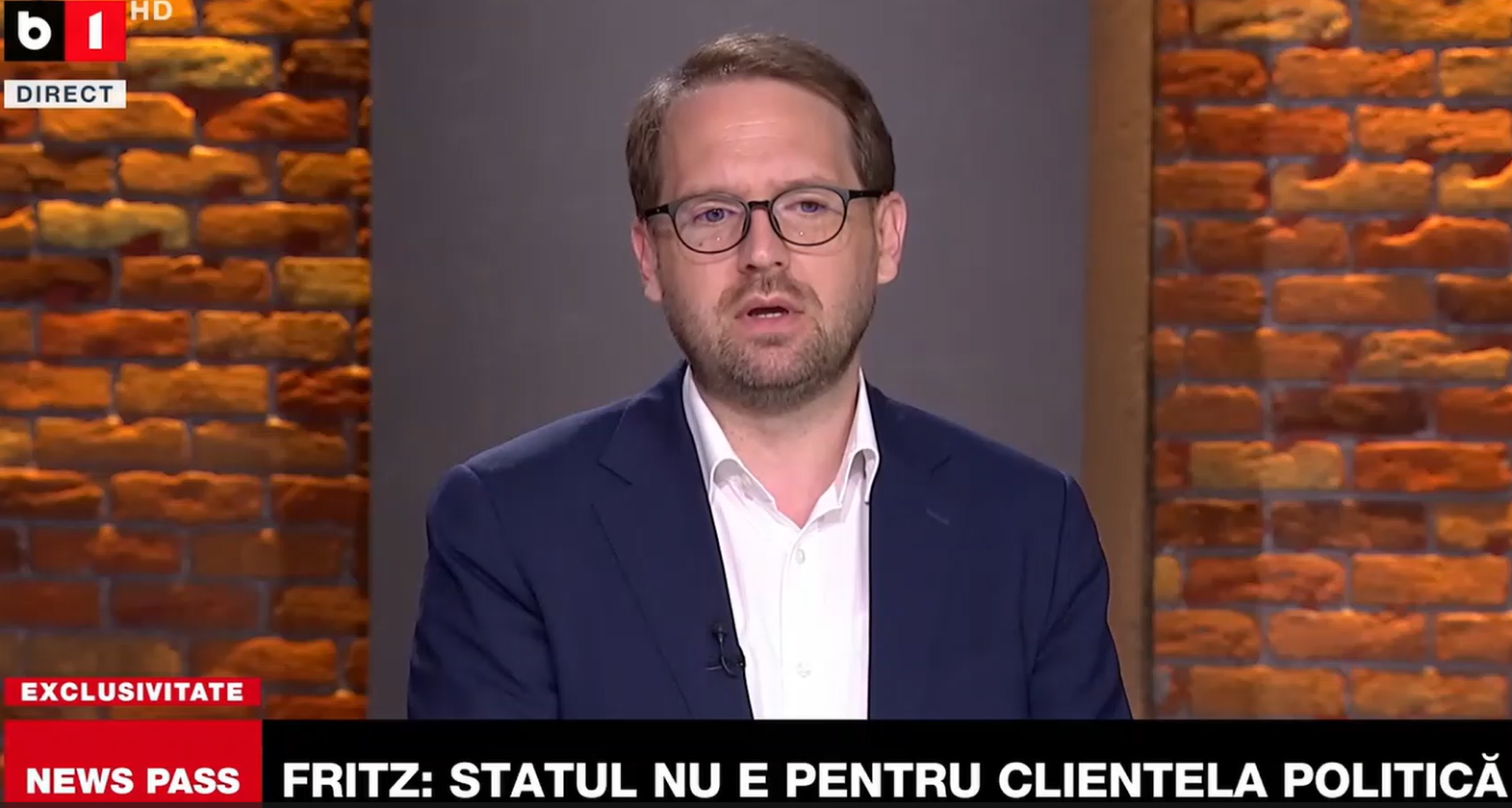 Dominic Fritz: "Momentan ne îndatorăm, adică luăm pe caiet bani ca să ...