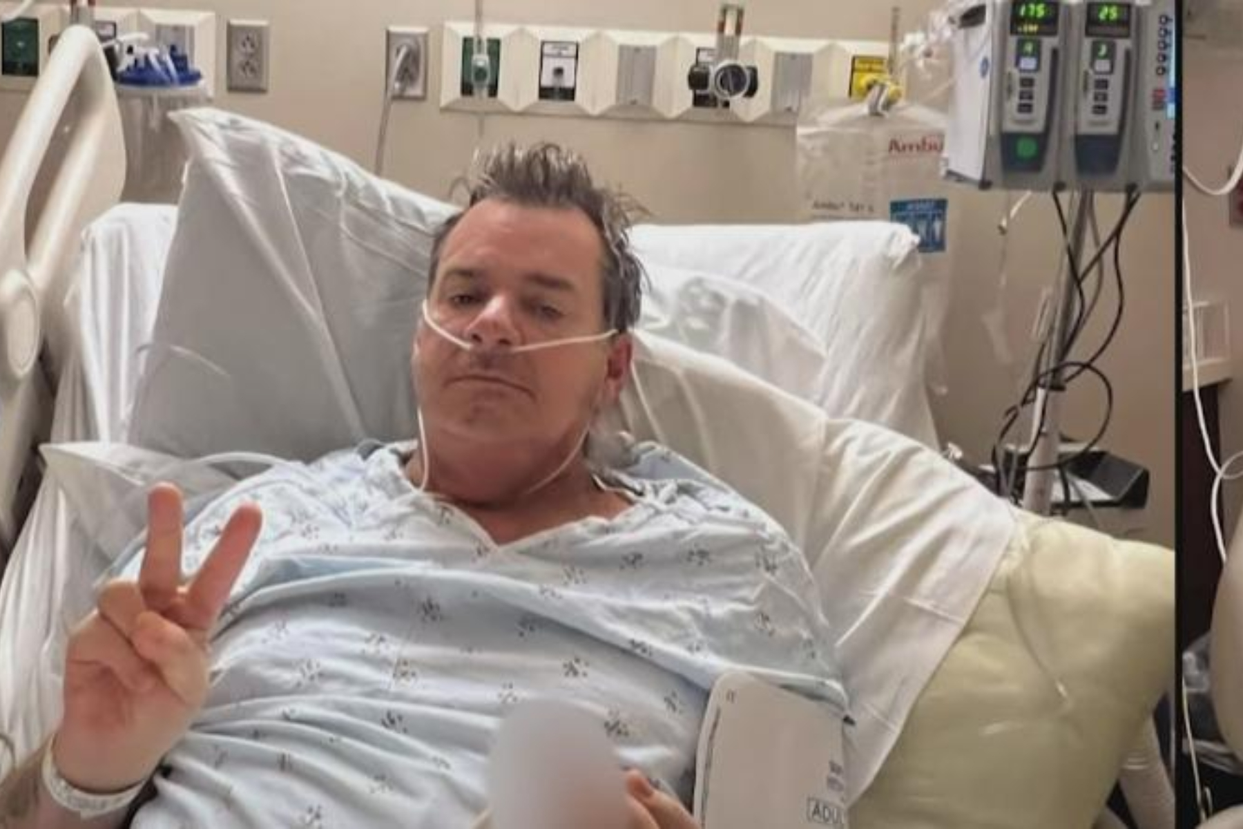 David Roach, solistul trupei „Junkyard”, a murit la 59 de ani. Se ...