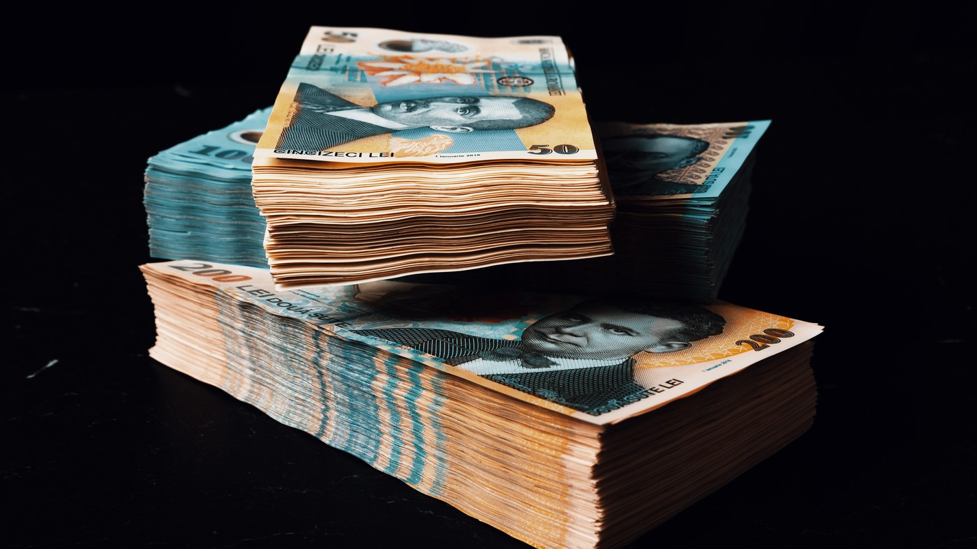 „Moștenire” pentru copii și nepoți: Datoria externă a României a ...