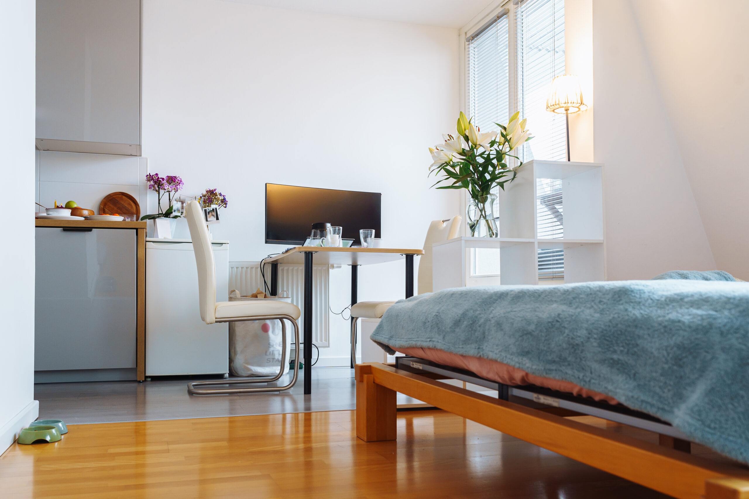 Cât costă cea mai scumpă garsonieră din București: cu cât se vinde metrul pătrat. La polul opus ...