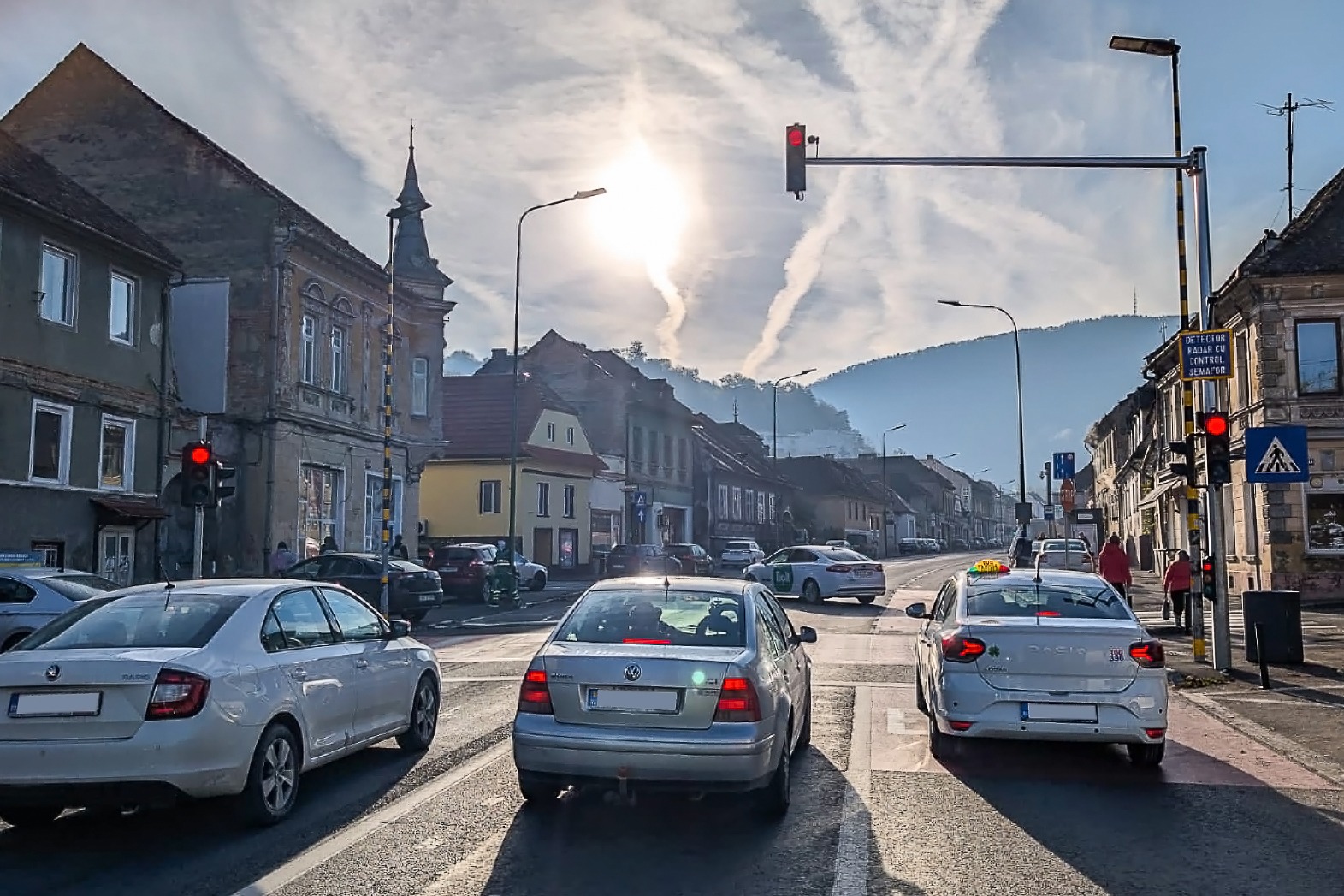 Noile semafoare inteligente vor fi montate în acest oraș din România ...