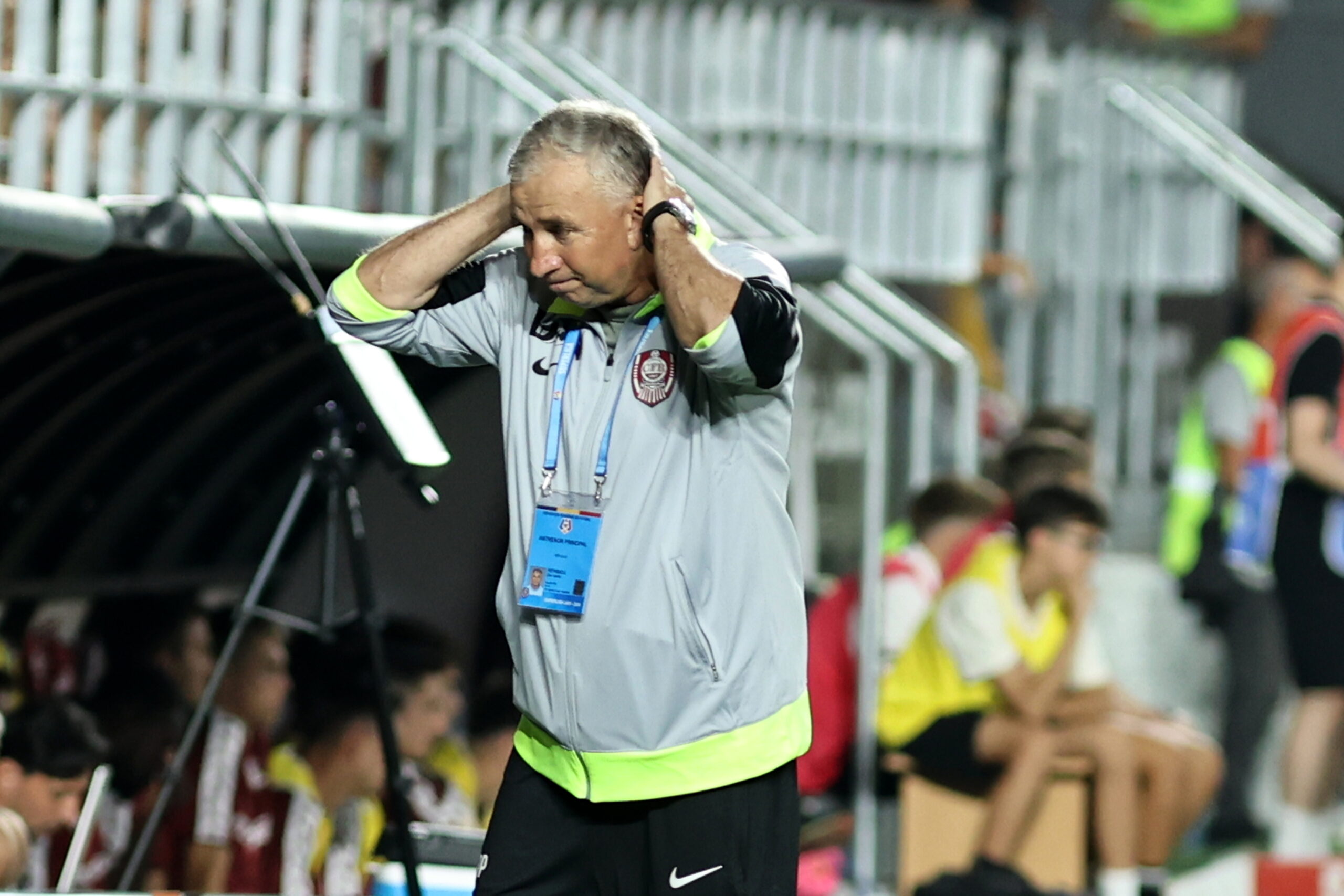 Momente dramatice pentru Dan Petrescu. Gino Iorgulescu: „Este foarte grav. Face chimioterapie ...